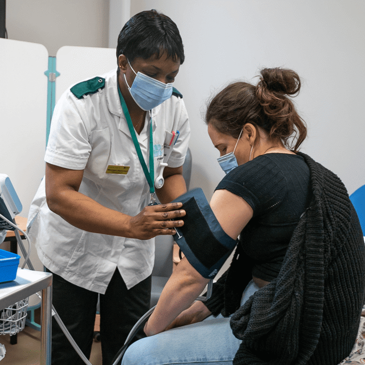 Nursing Associate Apprenticeship | University of Roehampton, London